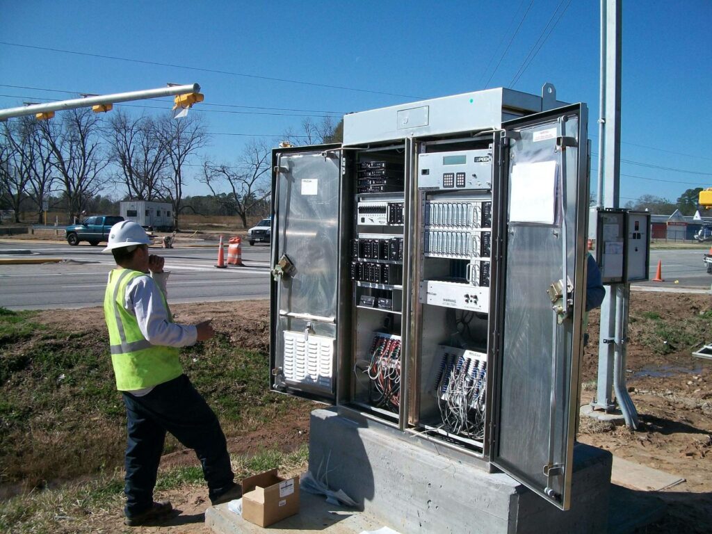 Traffic Signal Installation Solutions - Traf Tex